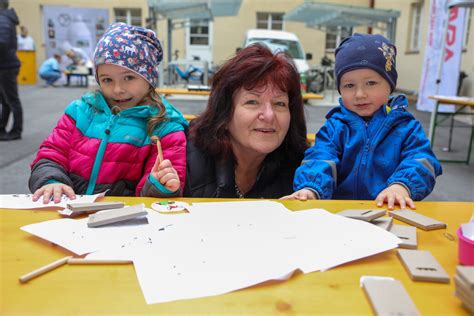 Rekordbesuch Beim Tag Der Offenen T R Im Landhaus Land Burgenland