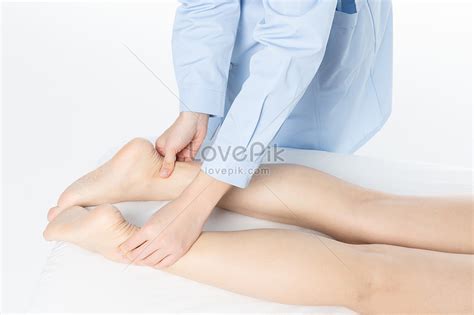 Female Leg Massage Picture And Hd Photos Free Download On Lovepik