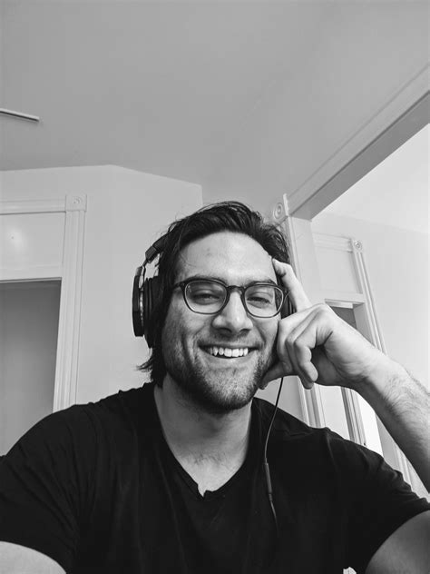 about alexander medium