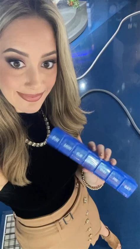 Ali Hoxie Abc Detroit R Hot Reporters