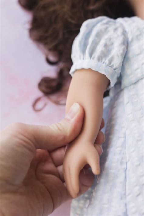 Ag Versus Og Dolls The Ultimate Comparison Guide Bellewood Cottage