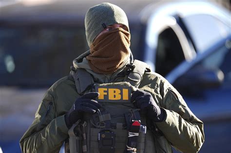 How Trumps Sweeping Expulsions Have Thrown The Fbi Into Chaos Wsj