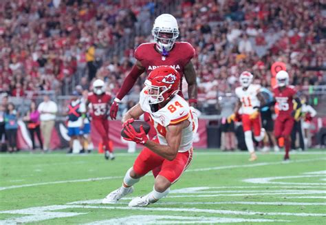 Cardinals Trade Isaiah Simmons For 7th Round Draft Pick Burn City Sports