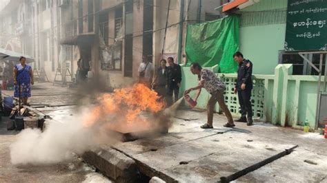 ဗဟန်းမြို့နယ် မြို့မ စျေးတွင် မီးဘေးအန္တရာယ် ကြိုတင်ကာကွယ်ရေး ဟောပြောပ