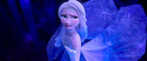 Queen Elsa Freezing To Death By Supergreenboi On Deviantart