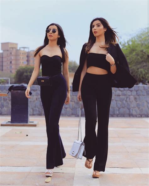 Soumya Chawla Shreya Chawla Rindianbabes