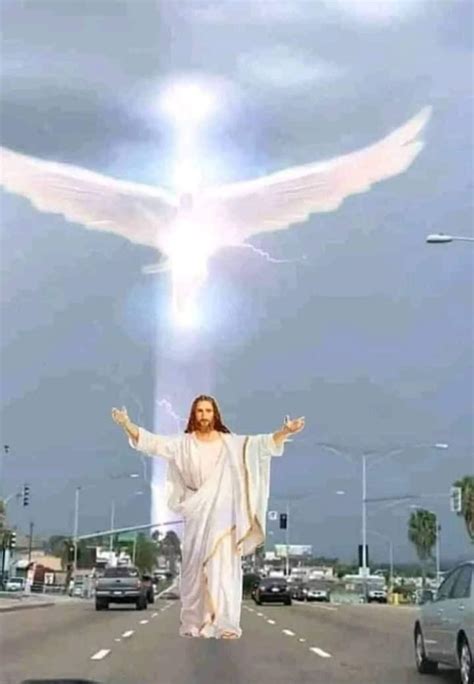 Ang Taong Nagdarasal Ng Barangay Ni Kapitan Tiyago