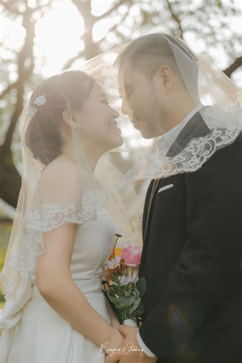 ถ่ายพรีเวดดิ้ง สวนเบญจกิติ Pre Wedding กรุงเทพ โทนธรรมชาติ โรแมนติก