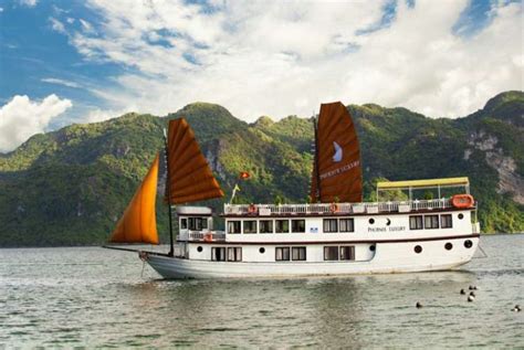 Phoenix Cruise Halong Bay Phoenix Cruise Reviews