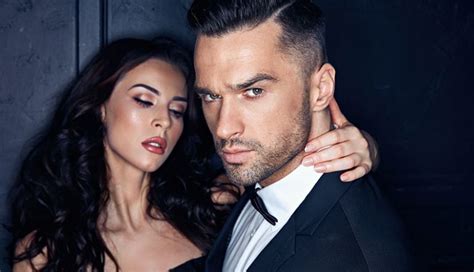 27 Horny Signs To Tell If A Guy Is Turned On And Is Aroused Af Because Of