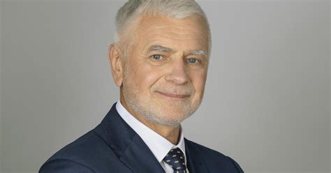 Bronius Markauskas Linkiu Jums Ir Jūsų šeimoms Jaukių Kalėdų Akimirkų