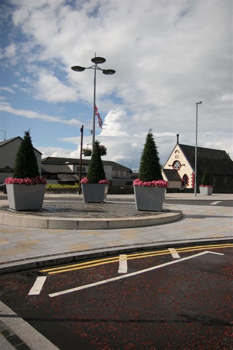 Omos T2 Planter Omos