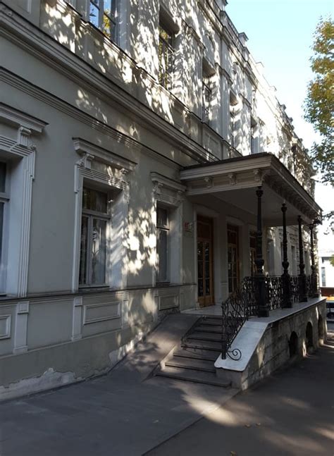 თბილისის N54 საჯარო სკოლის მოსწავლეები გიორგი ლეონიძის სახელობის ლიტერატურის მუზეუმში იმყოფებოდნენ