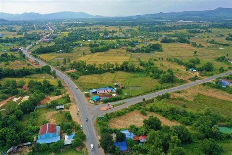 ផ្លូវមួយខ្សែនេះ គិតចាប់ពីរង្វង់មូលក្រុងកំពត ឆ្លងកាត់ខេត្តកែប រហូតទៅដល់ច្រកទ្វារព្រំដែនអន្តរជាតិ