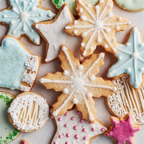 How To Cook Icing Biscuits