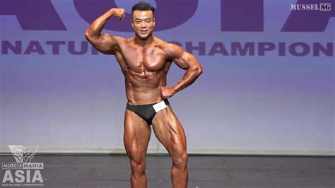 Singapore Bodybuilder Cute 日本語で