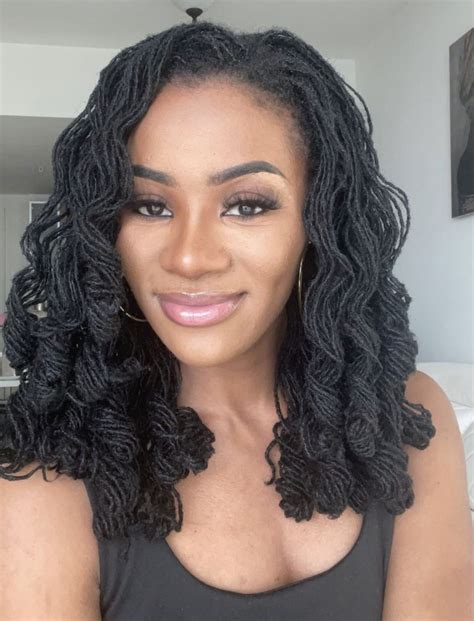 Pin By Ren Lewis On L O C S Short Locs Hairstyles Locs Hairstyles Sisterlocks Styles Updo