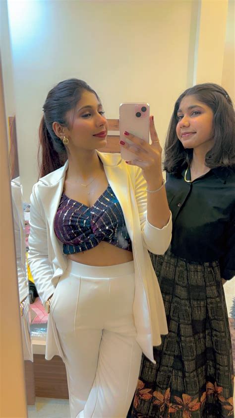Shambhavi Gupta Shambhavigupta1 • Instagram Photos And Videos