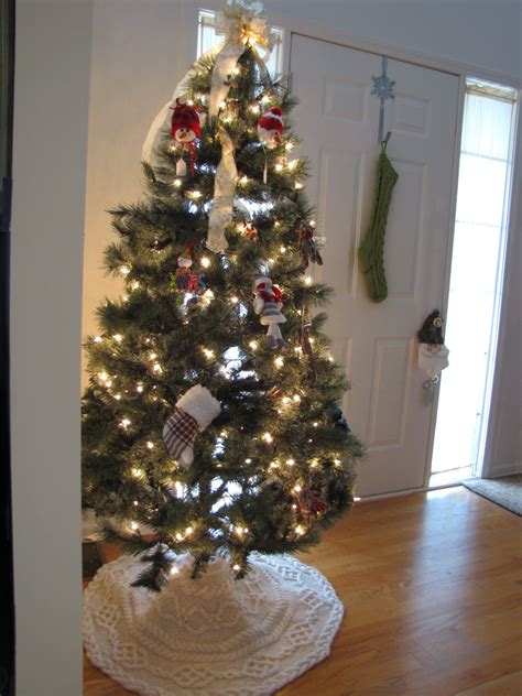 Cable Tree Skirt Knitting Pattern Sizes Etsy