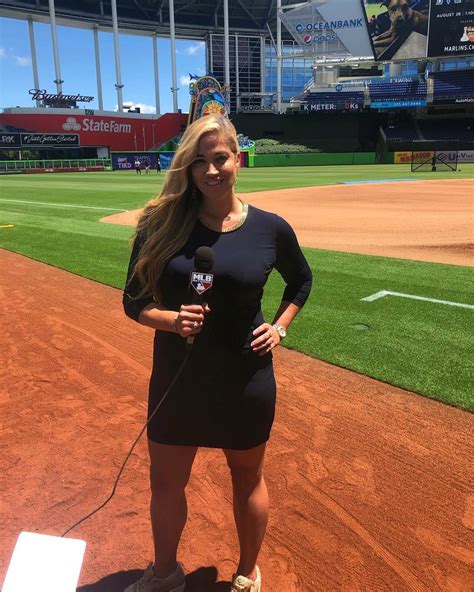 Meredith Marakovits Bikini