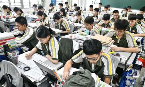 1 2 Semiotic Square Project Statement Dart410