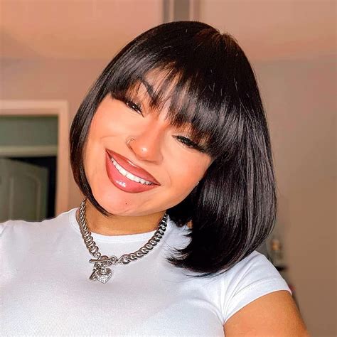 Toyotress Blunt Cut Bob Wigs With Bangs 14 Inch Shoulder