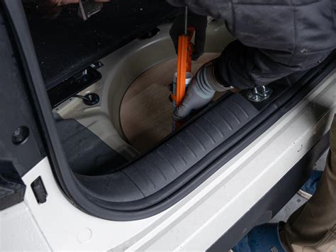 레이밴 파워뱅크 매립 작업기 차박평탄화 레이평탄화 인산철배터리 매립 파워뱅크 매립 캠핑카 캠핑카제작