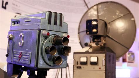 70 Jahre Tschechisches Fernsehen Eine Zeitreise Durch Die Geschichte