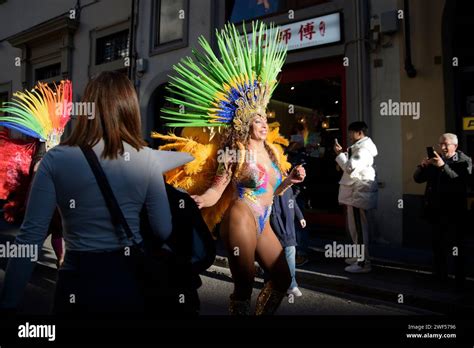 Florence Italy 28th Jan 2024 A Brazilian Dancer During The Parade