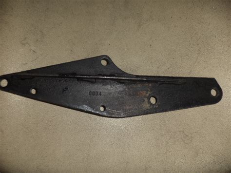 32 Cabrio Engine Mount Bracket And Ac Bracket Pelican Parts Forums