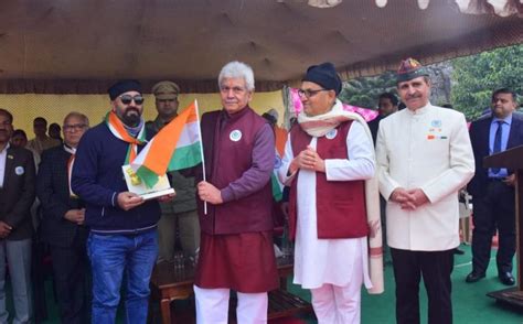 Mahatma Gandhi Seva Puraskar 2024 Conferred On Local Social Activist Syed Basharat Hussain By