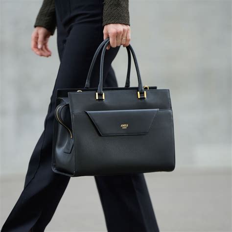 AMELI Zurich - Discover our elegant CENTRAL bag