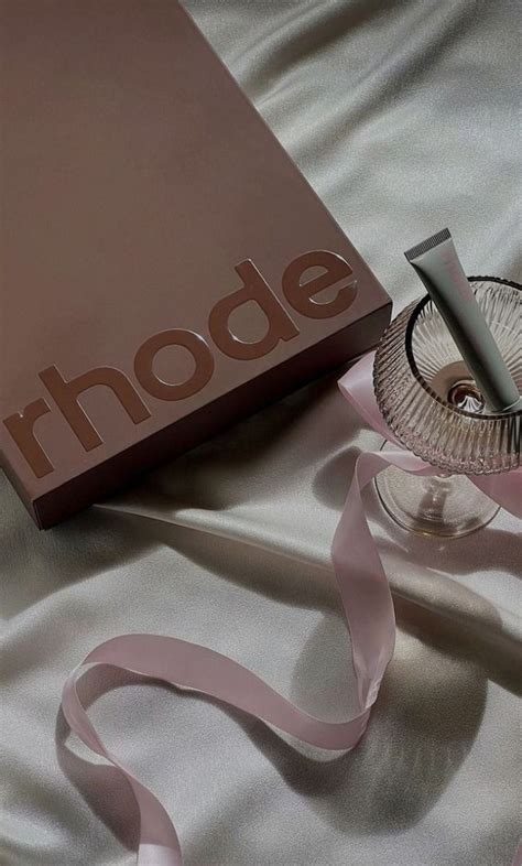 Rhode 🤎 Lip Treatment Rhodes Lip Moisturizer