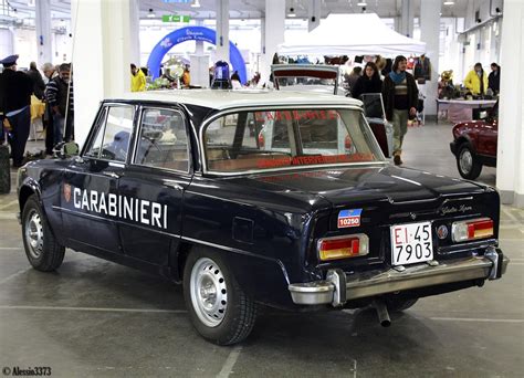 병참과의 철물봇🏳️‍🌈 On Twitter 사실 이 약간 미적감각이 이상해보이는 경찰차의 경광등 구성이나 도색은 기존에 사용해오던 경찰차량의 전통적인 구성을 그대로