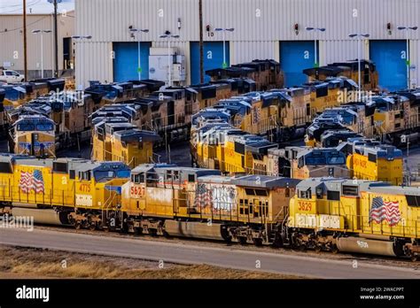 locomotive repair shop at bailey yard the world s largest rail