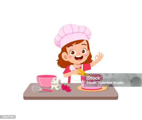 행복한 귀여운 어린 소년과 소녀는 요리사 유니폼을 입고 생일 케이크를 요리 오븐에 굽기에 대한 스톡 벡터 아트 및 기타 이미지 오븐에 굽기 가정 주방 가정의 방