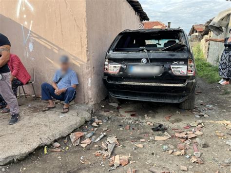 Бандити потрошиха джип във Видинско полицията нищи случая
