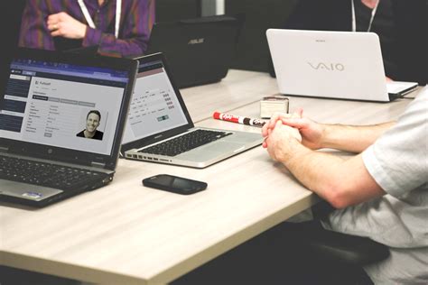 โปรแกรมเงินเดือน และฝ่ายบุคคลออนไลน์ Ezy Hr