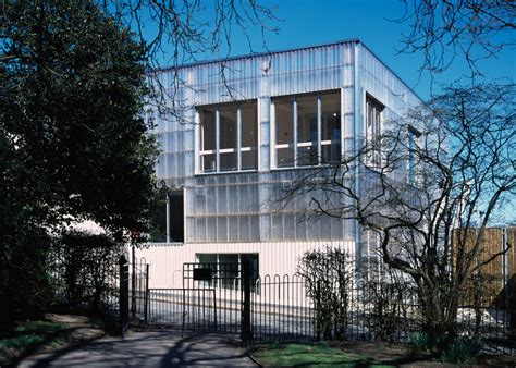 London Youth Centre By Rcka Features Translucent Polycarbonate Facade