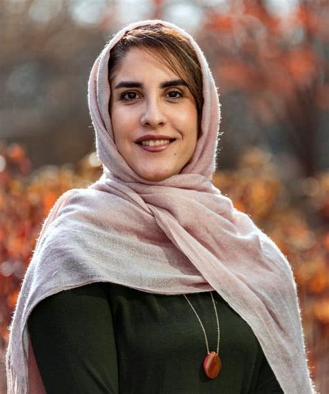 سرکار خانم زهرا رضازاده مرکز خدمات روانشناسی و مشاوره هم آفرین