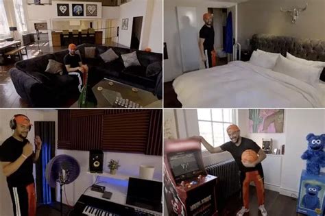 Anchormans Christina Applegate Reveals Shes Been Diagnosed With Multiple Sclerosis Daily Star