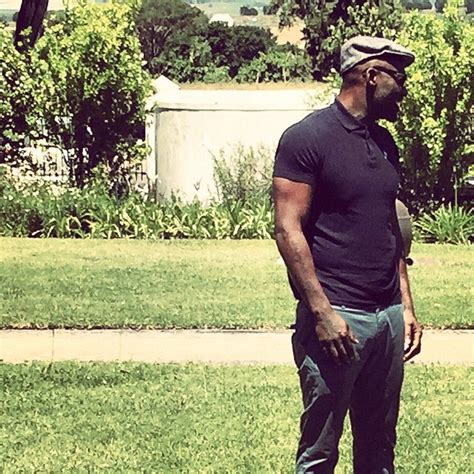 Photos That Prove Idris Elba Looks Sexy Doing Absolutely Anything Essence Essence