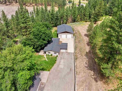 5880 E Bigelow Gulch Rd Spokane Wa 99205 Redfin