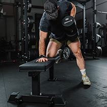 Leverage Squat Machine Titan Fitness