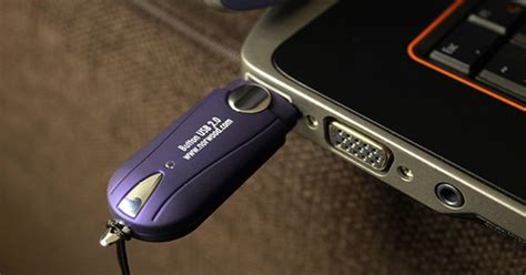 Lock And Unlock Your Computer With A Usb Drive Secret Agent Style Cnet