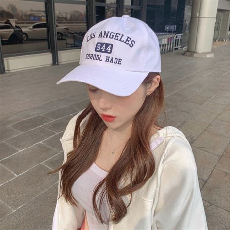 꾸안꾸🤍햇빛차단 얼굴이작아보이는 연예인핏 소두핏 여름 필수템 사계절 비비드 볼캡 자수 레터링 알파벳 모자 남녀공용 빈티지 코튼 캡모자 5col 에이블리