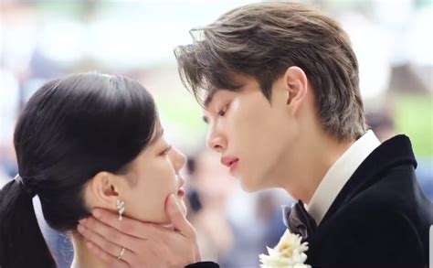 Thai Mm Series ကြီးမြတ်သောသူ မြန်မာစာတန်းထိုး အစ အဆုံး Page လေးနဲ့ Group လေးကို Join ပေးကြပ