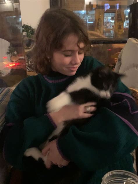 Cute Girl With Cat Cat Aesthetic Cat Cafe Cat Pose