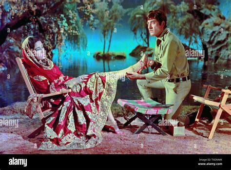 Indian Bollywood Film Actress Meena Kumari And Actor Raaj Kumar India