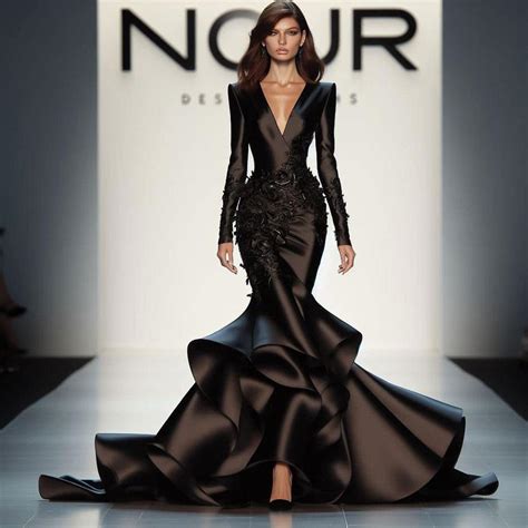 مستوحاة من صفات برج الثور مصمم أزياء يجمع بين الأبراج والذ مصراوى